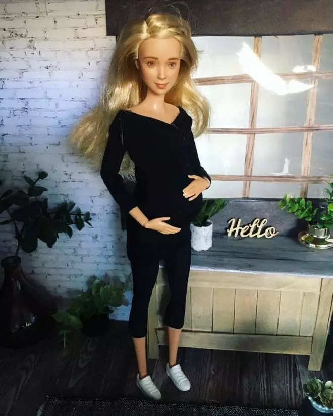 Barbie in attesa