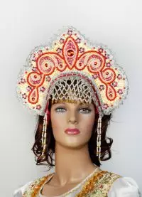 Ρωσική Kokoshnik 7.