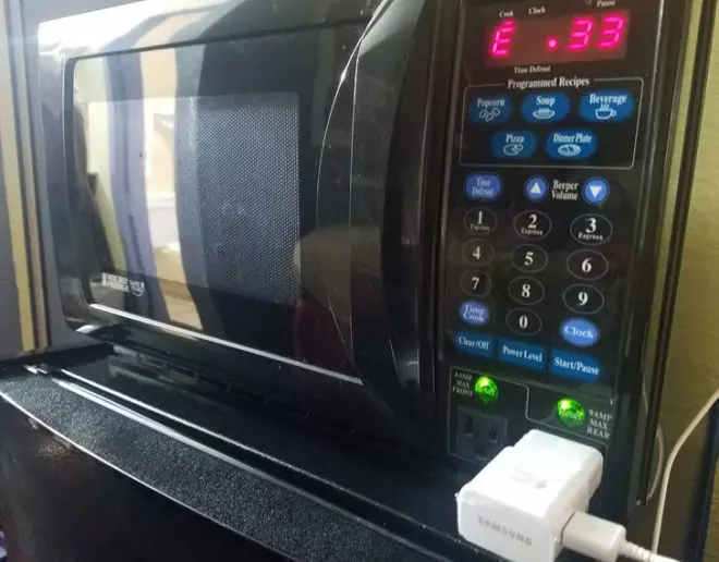 Microwave