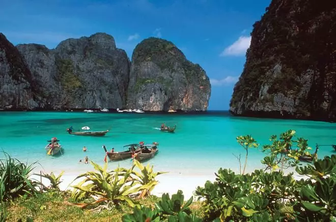 Maya Bay, para Phi Phi, Tailândia