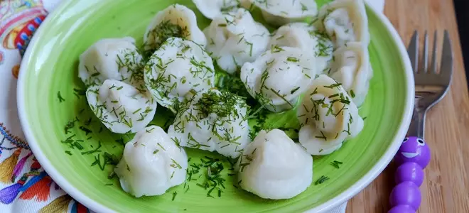 Taos ó phlúr ríse le haghaidh oideas dumplings