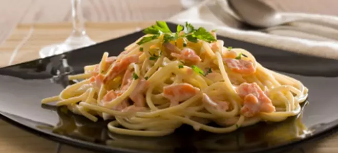 Pasta mit Krabben in Sahnesauce-Rezept