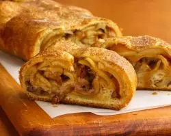 Strudel na may mansanas