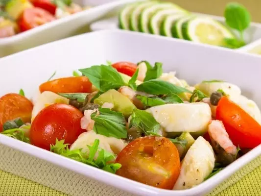 Mozzarella Salad and Tomatoes