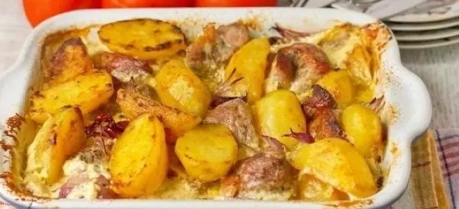 Kion kuiri de porkaĵo al la dua en pato, en la forno kaj multfaceto? 28329_8