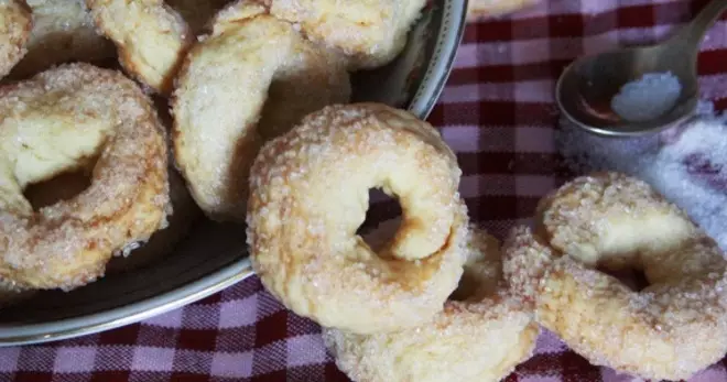 Koekies op bier - Ongewone resepte van lekker en helder lekkerny