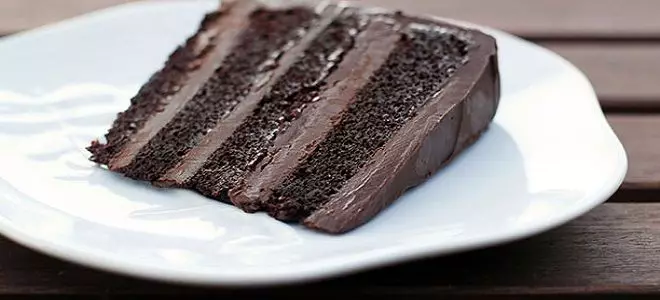 Riempimento della torta al cioccolato