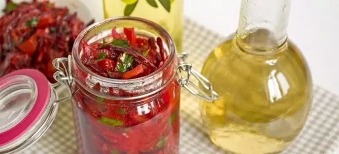 Ձմռանը Borscht- ի համար լրացնելով - բաղադրատոմսեր ճակնդեղով, կաղամբով, պղպեղով եւ լոբով 29197_8