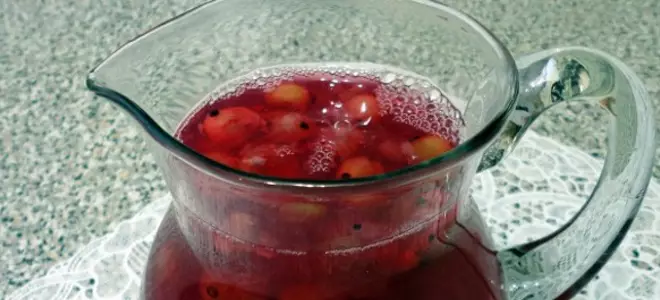 Compote daga currant da guzberi don hunturu