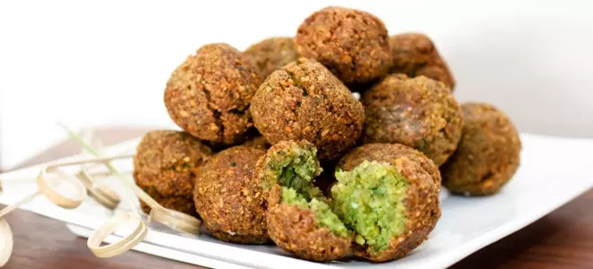 Falafel pagamintas iš žirnių