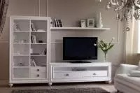 Mobilier alb în interior1