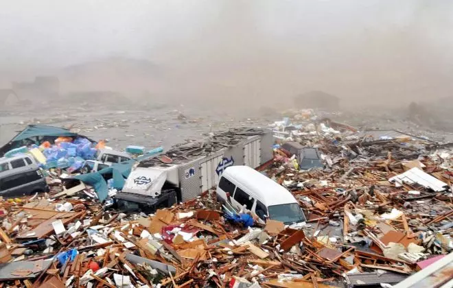 Ierdbeving en tsunami yn Japan