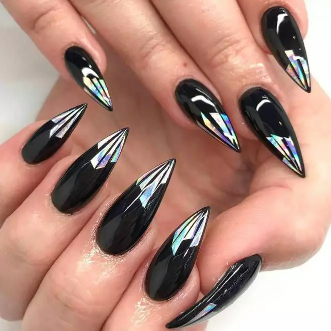 Sharp Nails - Disenyo ng matalim na mga kuko, manikyur Pranses sa matalim na mga kuko, larawan 33230_7