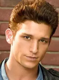 Daren Kagasoff.