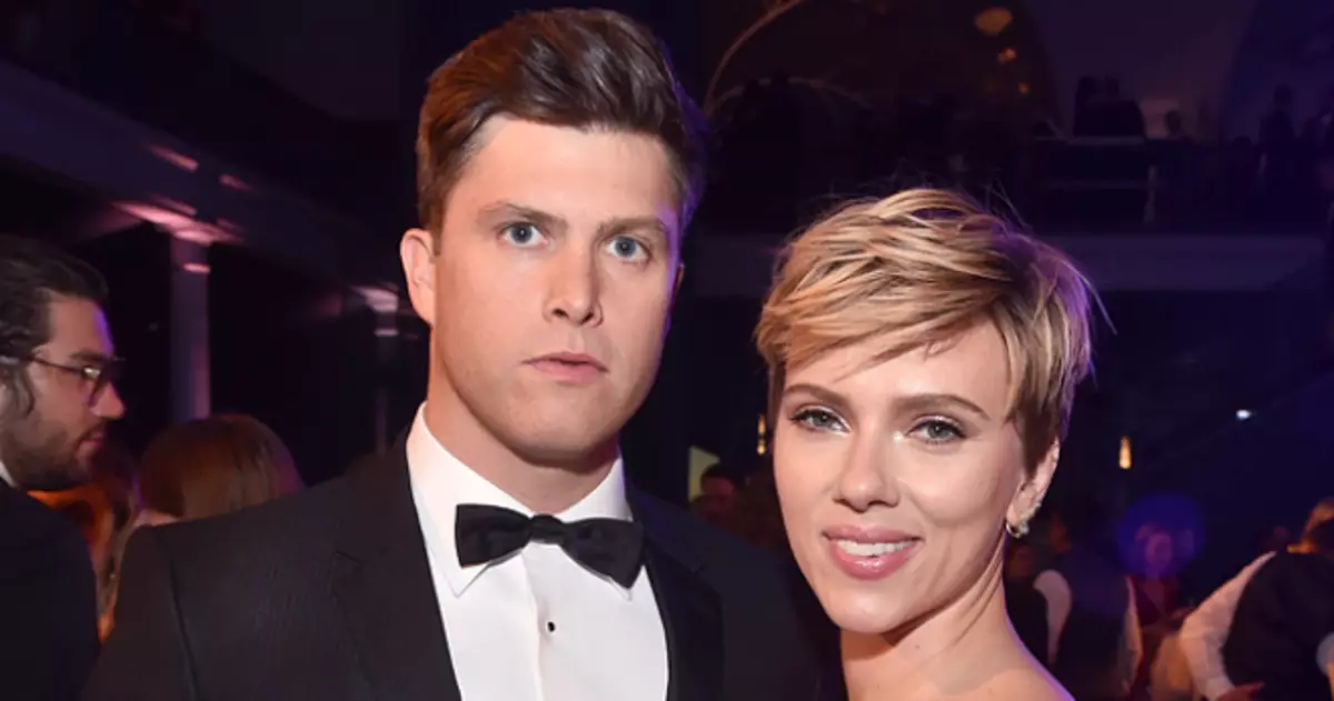 See on ametlikult: Scarlett Johansson ja tema poiss Colin ZHOST avaldatud koos