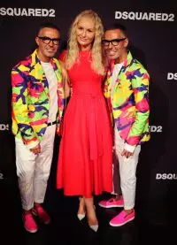 ሚላን ውስጥ Dsquared2 ላይ ​​ዩልያ Prokhorov