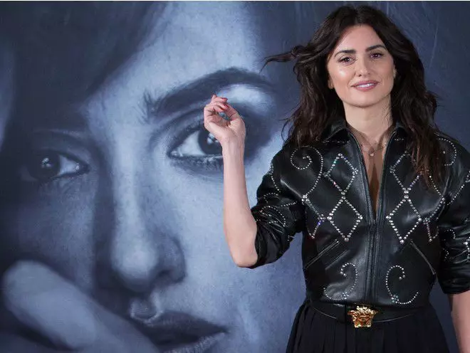 Penelope Cruz dhidi ya historia ya filamu kwenye filamu