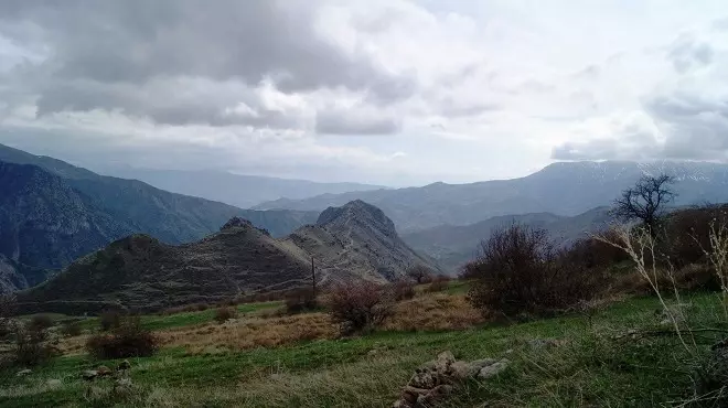 Barabara ya monasteri.