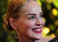 Biografie von Sharon Stone8.