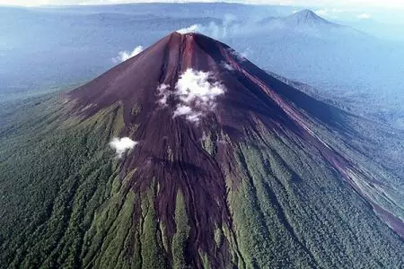 世界最大の火山