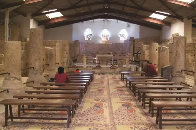 Interieur van de kerk van Mozes