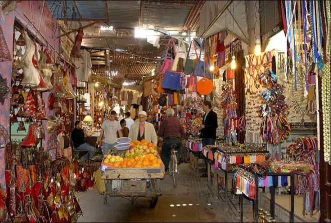 Mercado para colorir