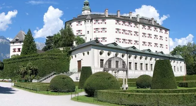 Castelul Ambras (Innsbruck)