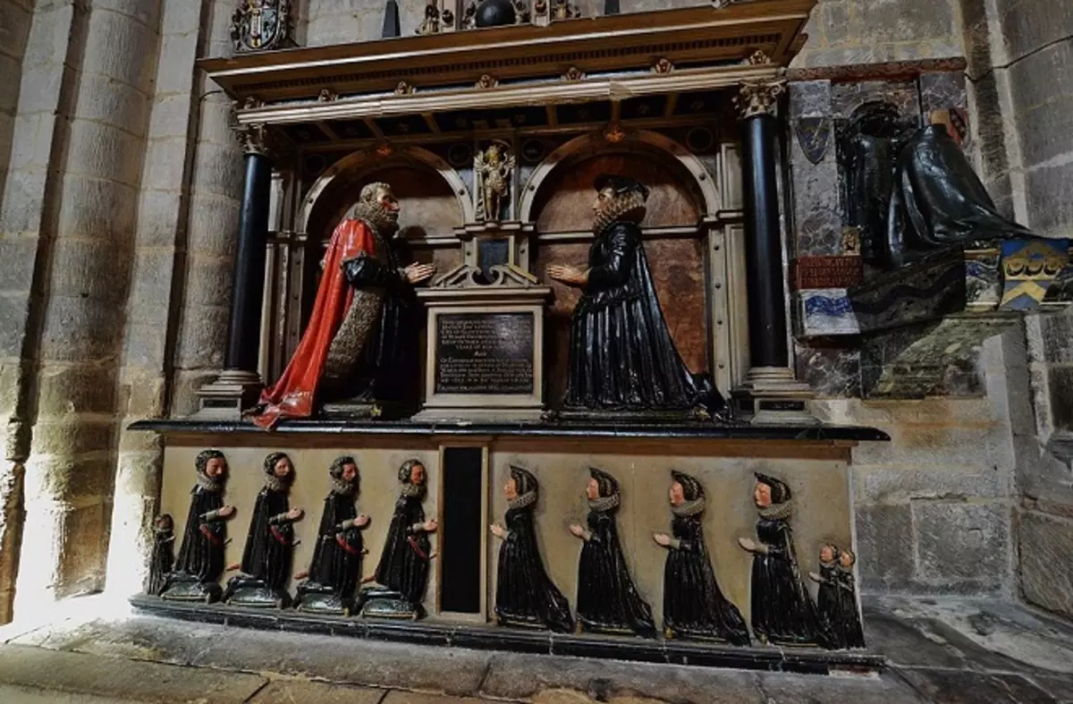 Eduard II Makam di Katedral Gloucester