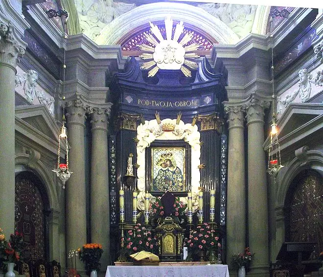 Icono milagroso de la Madre Calvaria de Dios en Basílica Calvory Zebzhidovsk