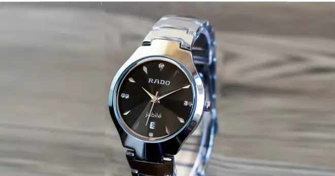 Dameshorloge Rado - Hoe het origineel te onderscheiden van de nep, hoeveel, goud, mechanisch, kwarts, met diamanten, op een magneet, wit, zwart