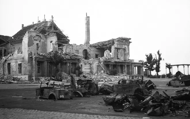 Palace of Shandor after World War II