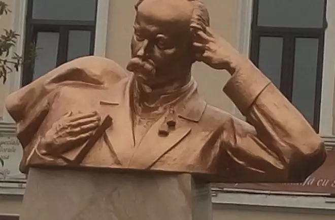 Monument to Shevchenko