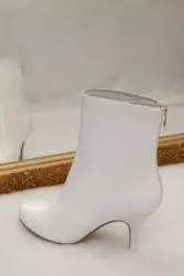 Botas de boda blancas