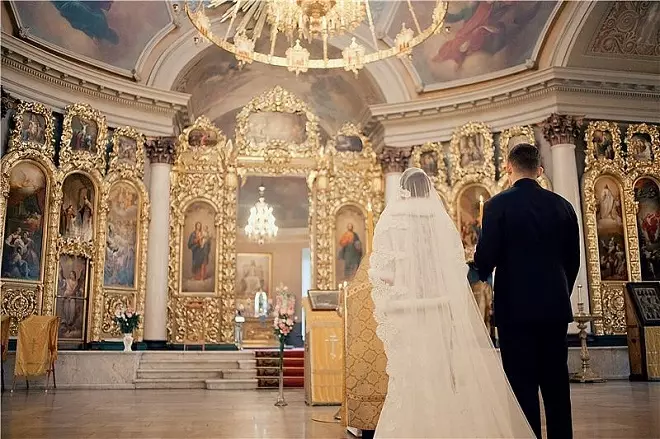 Đám cưới chính thức ở Bồ Đào Nha cho người nước ngoài