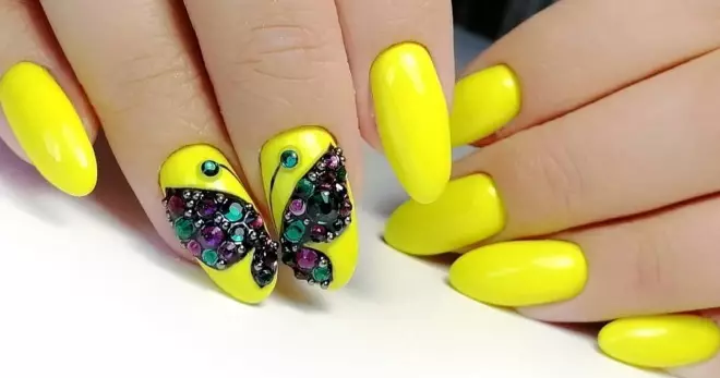 Les ungles d'estiu: les idees d'una manicura de colors i una pedicura brillant