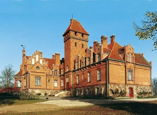 Jaunmoka Castle.