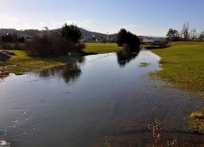 River Beck er beliggende i et malerisk grønt område