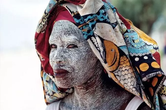 Tradicionalna bela maska ​​plemena Makua, Zimbabveja