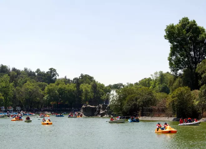 Ežeras parke chapultep