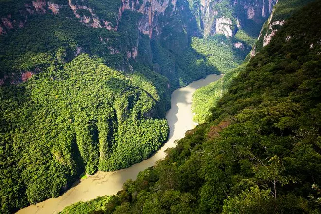 Cukang Taneuh Sumidero