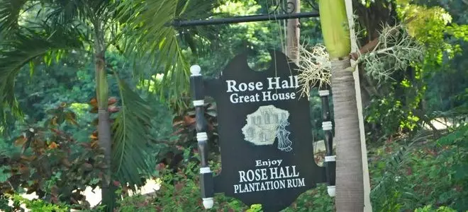 ຂຸມຂາວໃນ Rose Hall