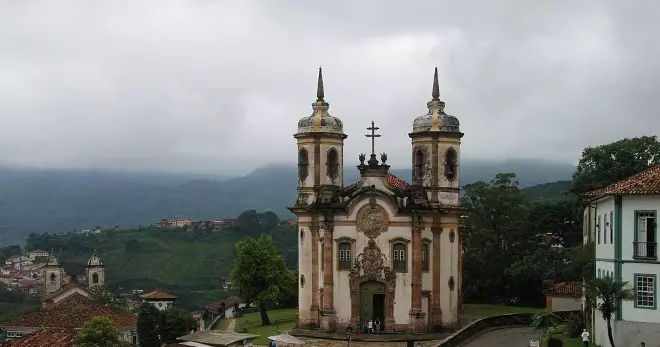 Temples nke Brazil