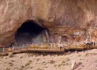 Vhod v glavno jamo