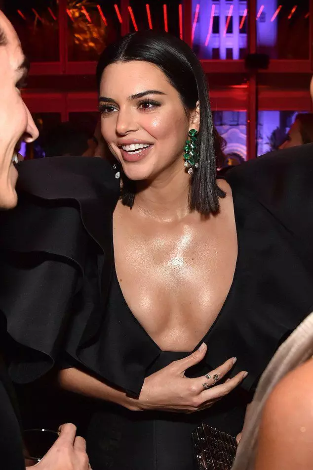 Kendall Jenner ໃນ Vanity Fair 2018