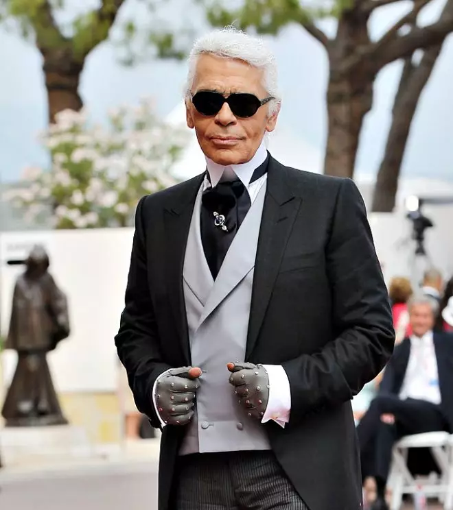 کارل Lagerfeld.