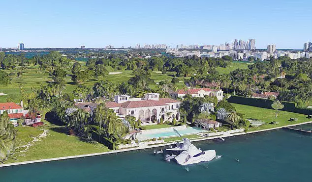 Mansion El Macpherson i Jeff Saffer u Miamiju