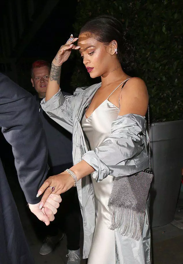 Slétt rihanna.