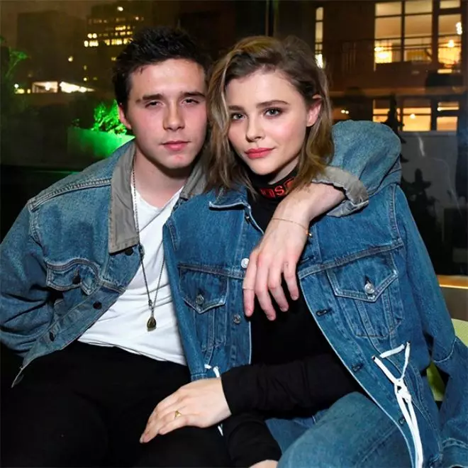 Brooklyn Beckham i Chloe Market