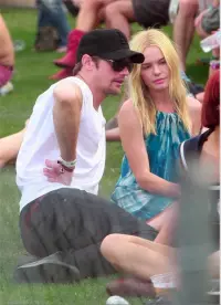 Kate Bosworth ۋە Alkesendr Skarsgård دائىم دەم بىرلىكتە تاللىغان