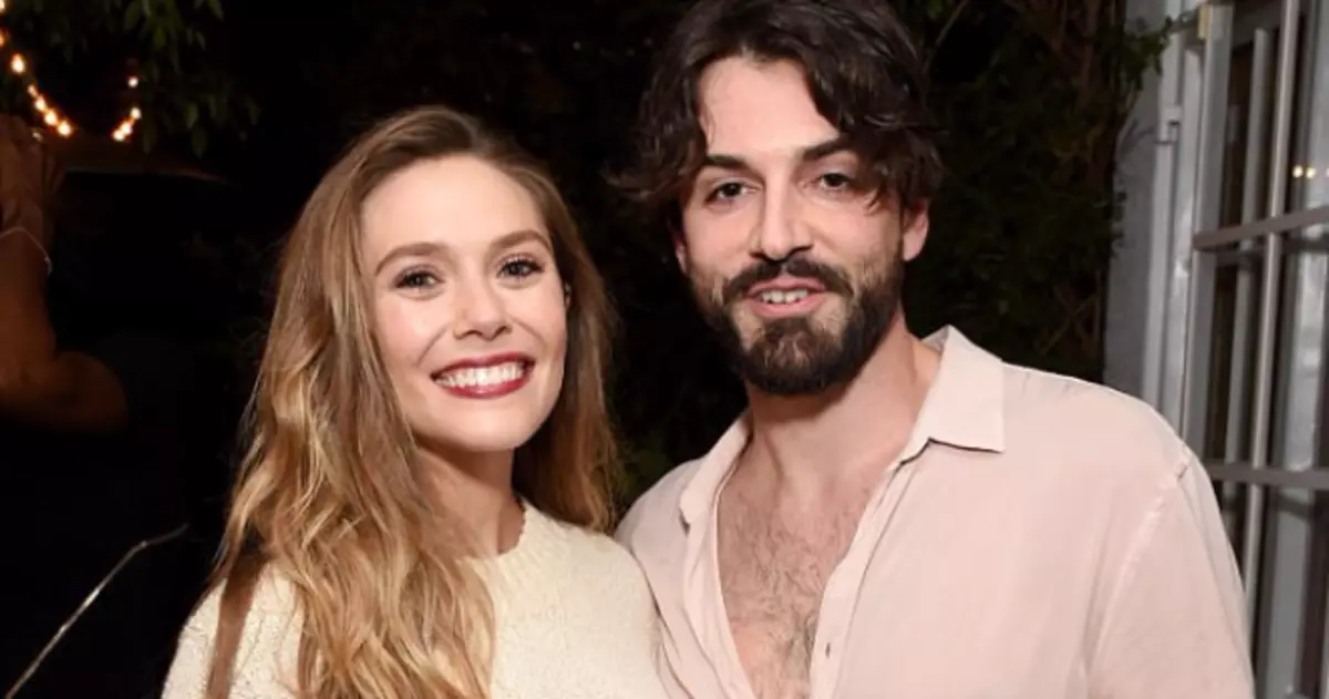 Elizabeth Olsen publicat per primera vegada amb el nou nuvi Robbie Arnett